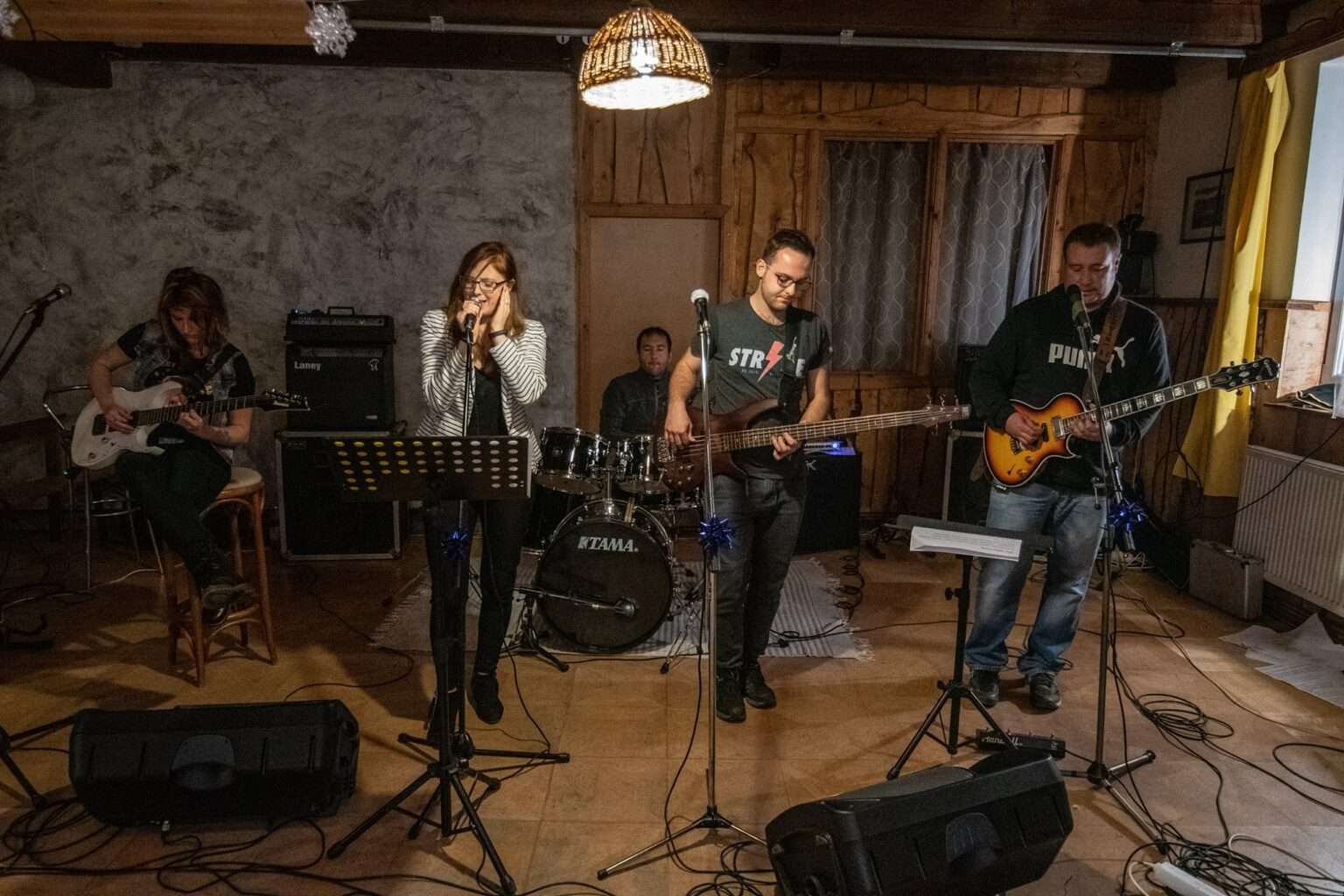 Hudební skupina Erupce | O nás - Hudební skupina Erupce